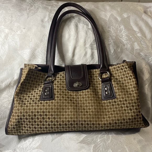 Nine & Co. | Bags | Euc Nine Company Turn Lock Satchel Bag | Poshmark